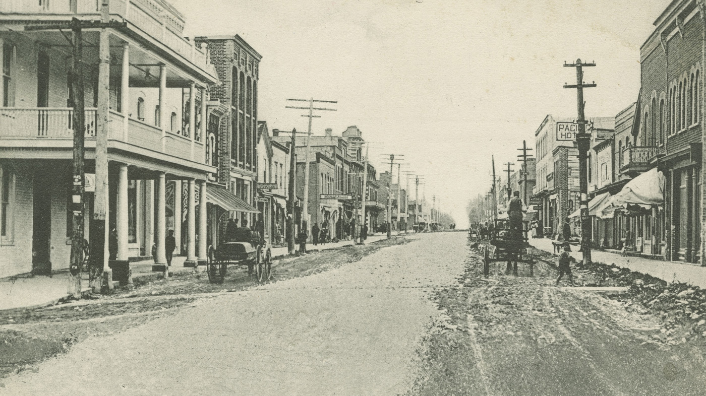 Wiarton, ON – Bruce Remembers