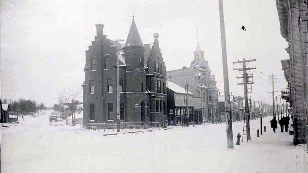 Wingham, ON – Bruce Remembers